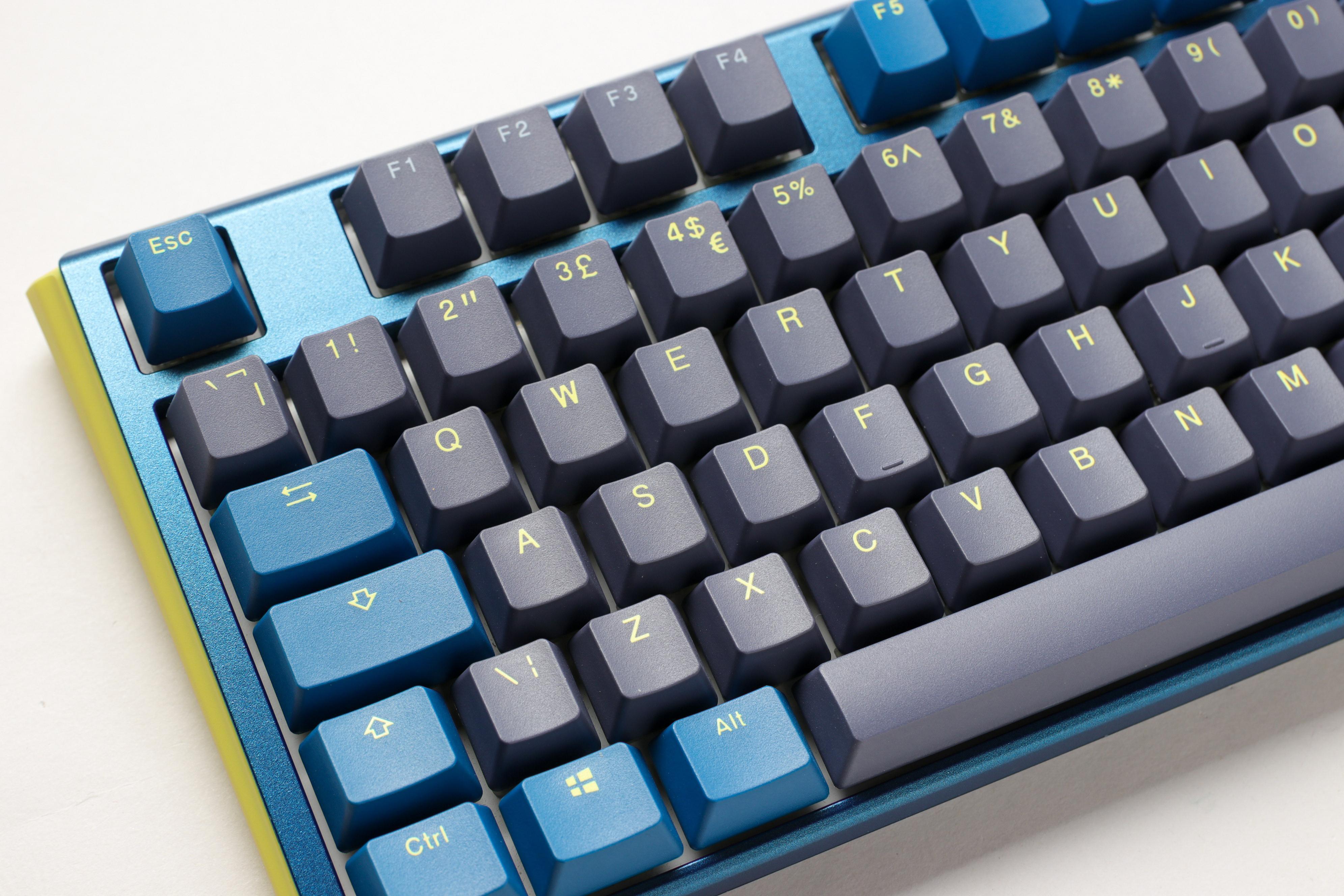 Ducky One 3 Daybreak TKL Cherry Clear UK Layout - DKON2187ST ...